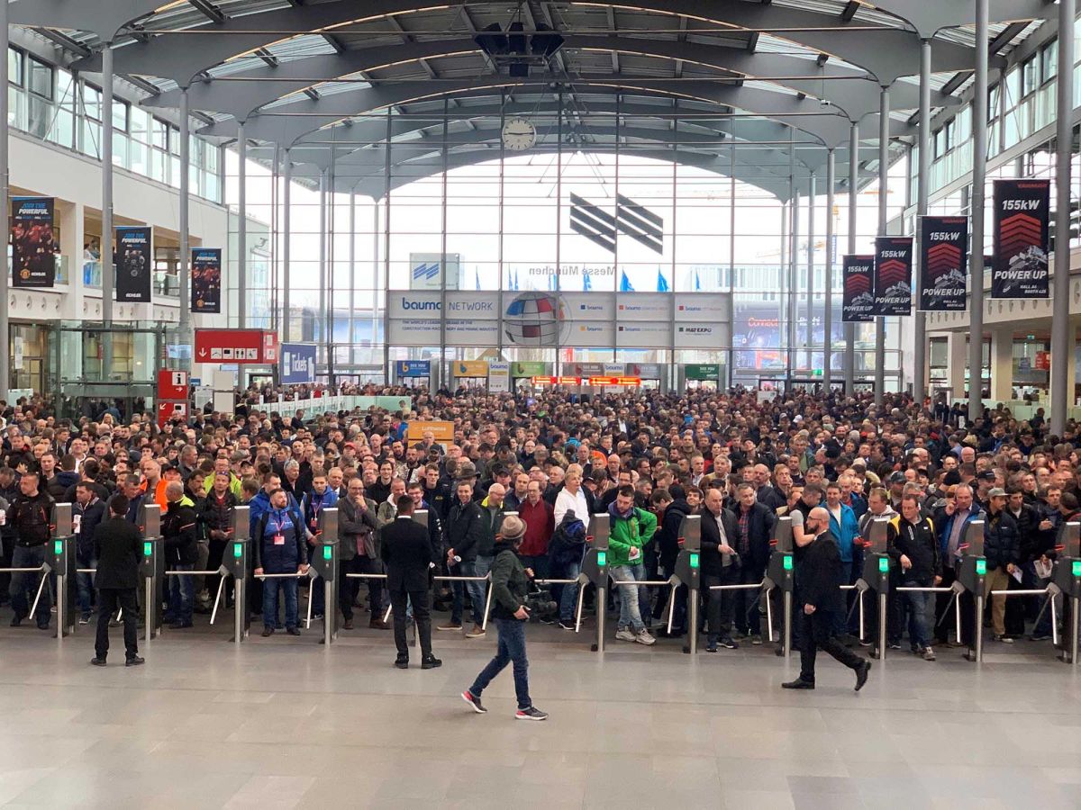 bauma 2019: Ticketing-System von ADITUS druckt für Alle ein Badge