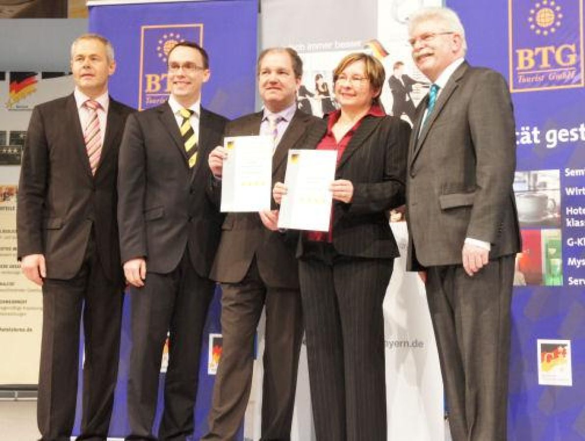 Acht Sterne für Arvena - Hotelklassifizierung für zwei Arvena Hotels ...