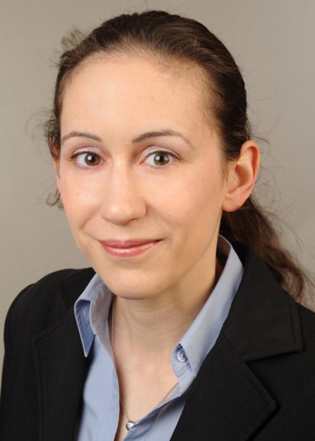 Dr. Kerstin Tabatt wird GMP-Auditorin für Wirkstoffe bei der blue ...