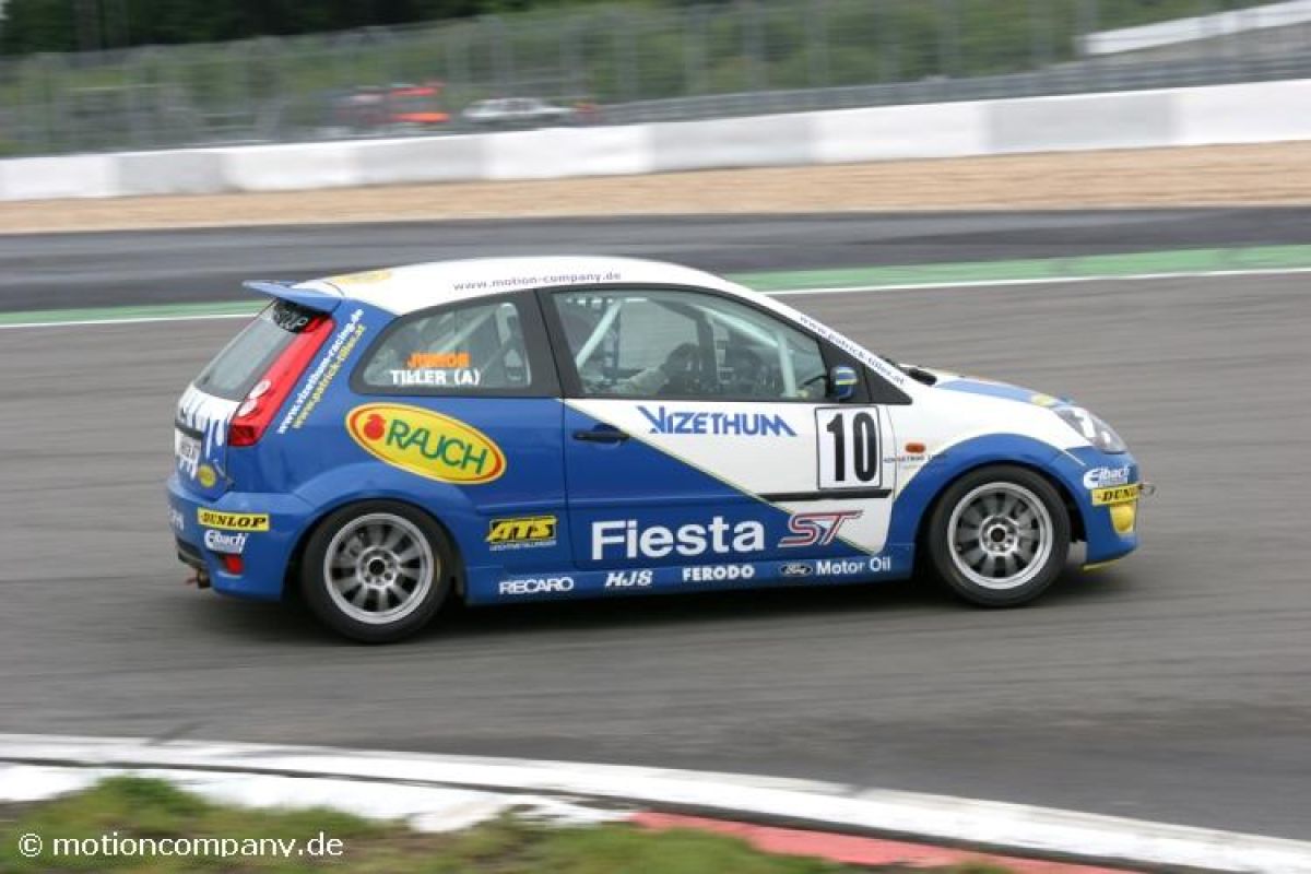 Nürburgring: Patrick Tiller im Ford Fiesta ST Cup