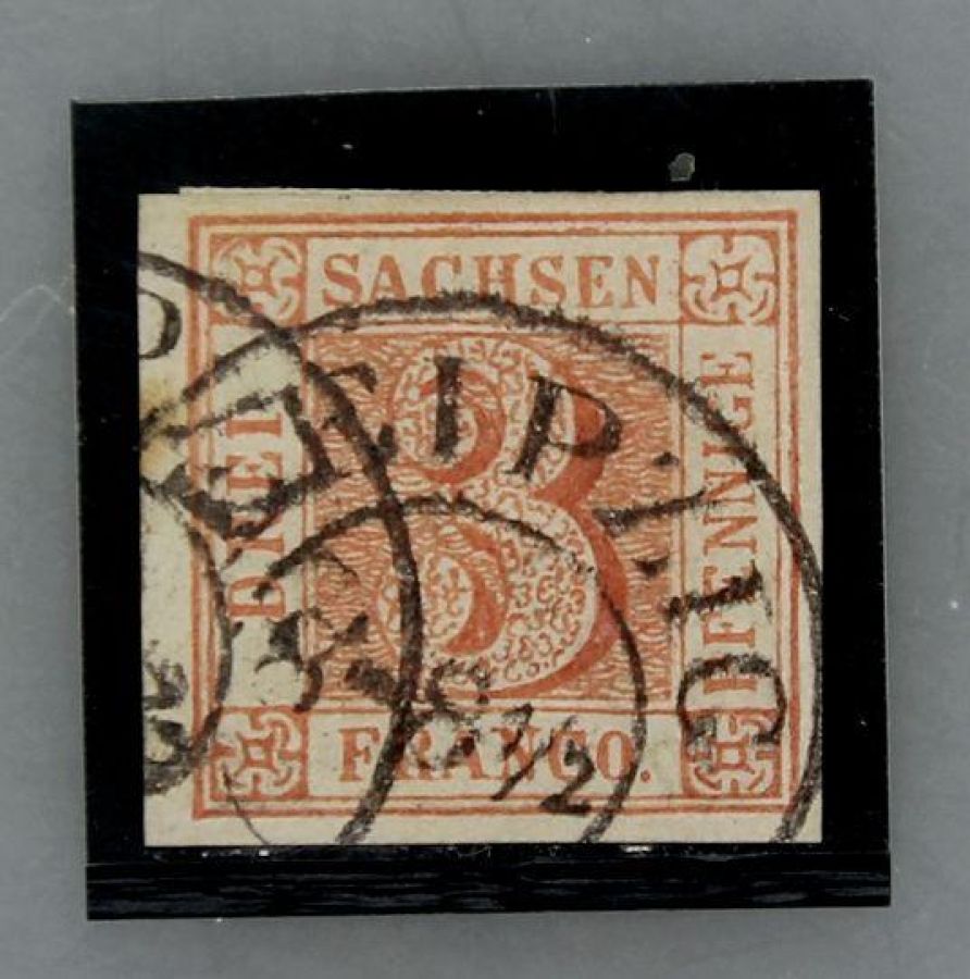Wertvolle seltene Briefmarken in alter Sammlung entdeckt.