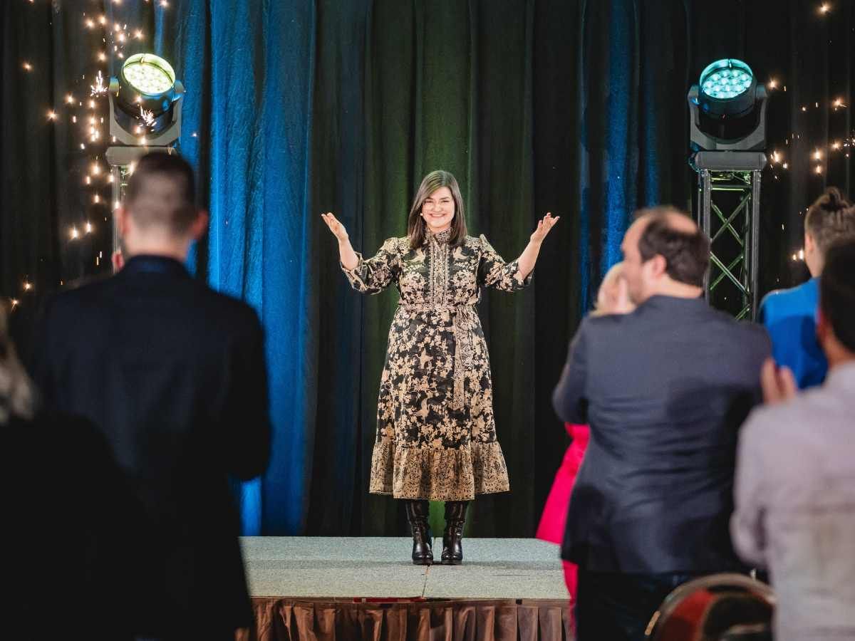 Bewusster Lebensweg: Julia Harter überzeugt beim Internationalen ...