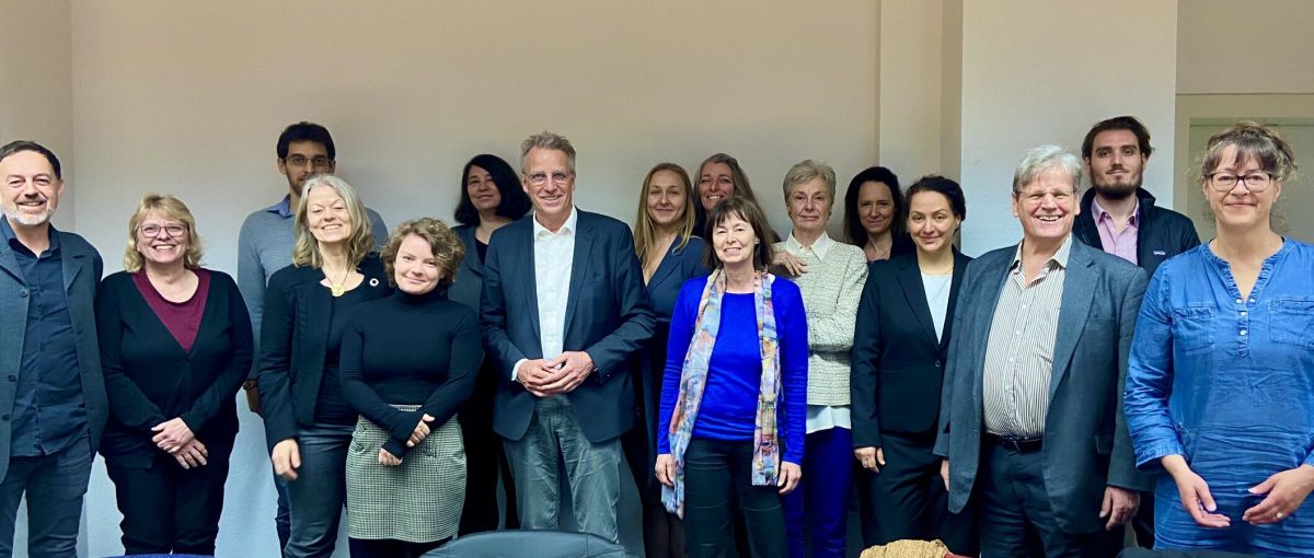 „Zukunft trifft Politik” - 3. Gespräch mit Parlamentarischem ...