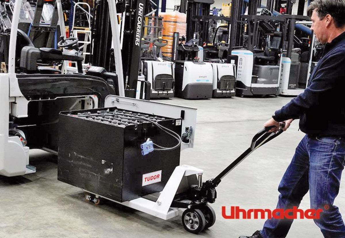 Batteriepflege: So lagern Sie Ihre Gabelstaplerbatterien richtig!