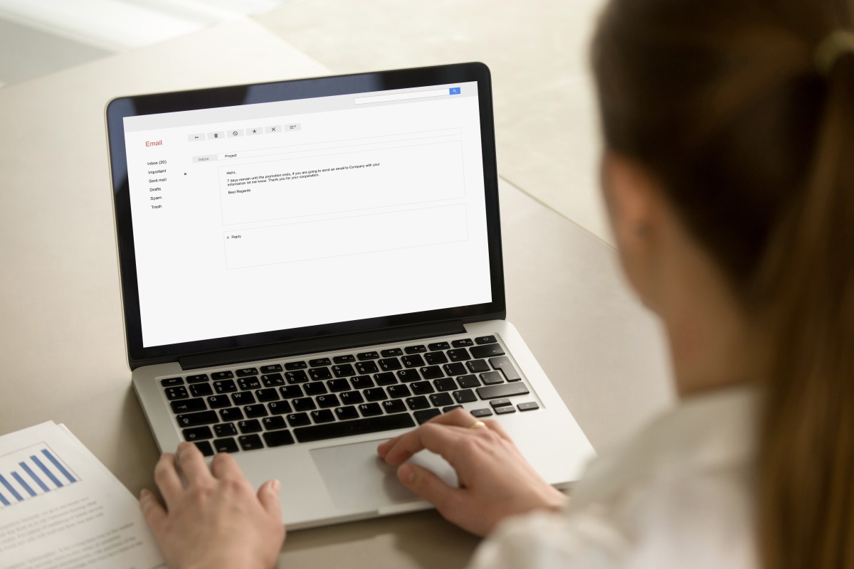 E-Mail-Anrede: Definition & Bedeutung in korrekter Geschäftskommunikation